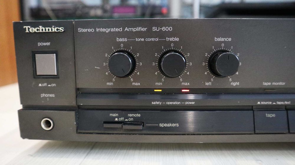 Усилитель Япония TECHNICS SU-600 A Class TECHNICS SA-GX690 мощ. 90 Ват: 2 800 грн. - Підсилювачі ...