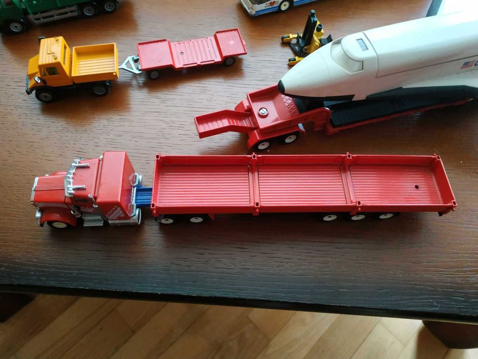 Modele Siku, żuraw, dźwig, Peterbilt, prom kosmiczny, Unimog Warszawa Targówek • OLX.pl