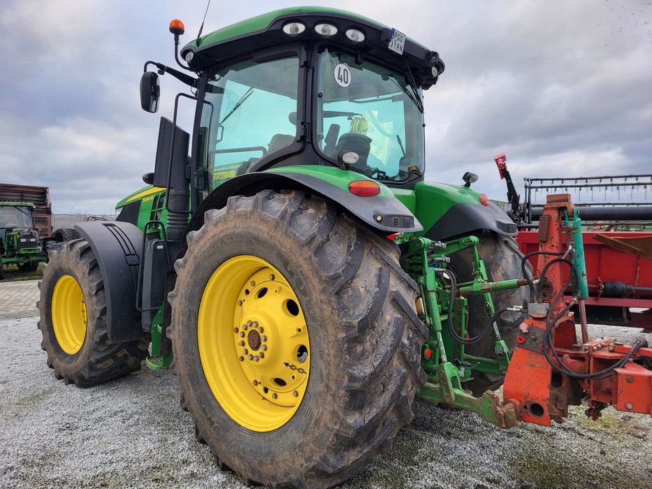 John Deere 7230R , PQ zwykła skrzynia, TLS, miękka kabina, pneumatyka ...