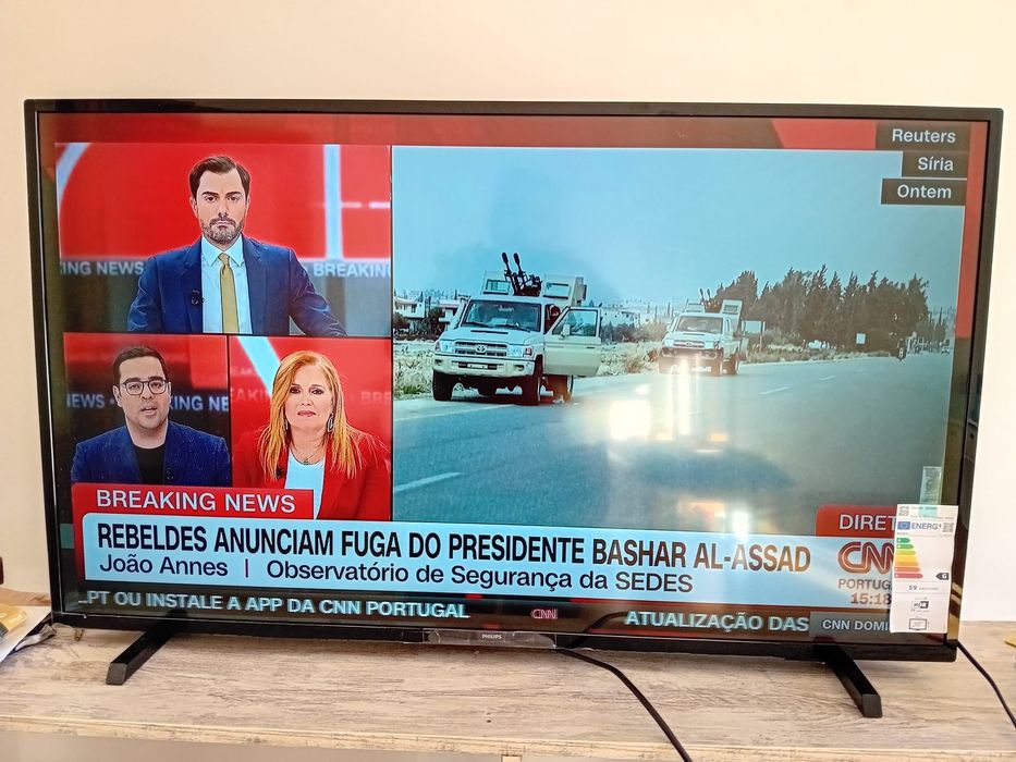 Televisão 52” polegadas Santo António dos Olivais • OLX.pt