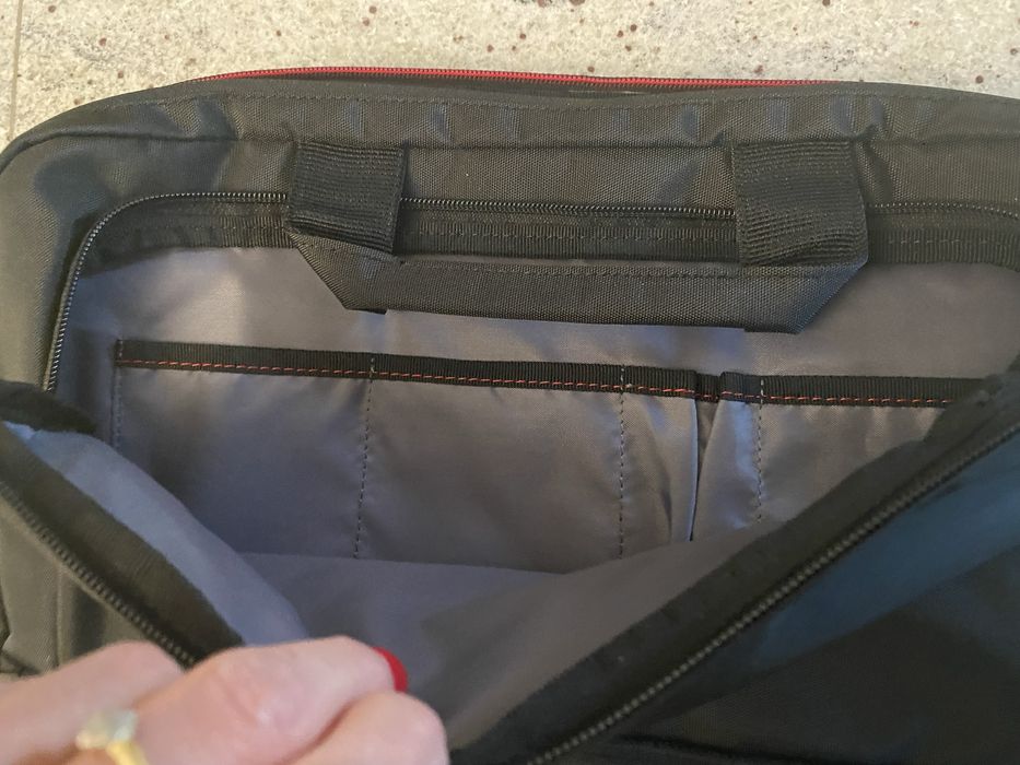 Torba na laptopa Thinkpad Case_Bo Essential Top Load (4X40E77328 ...