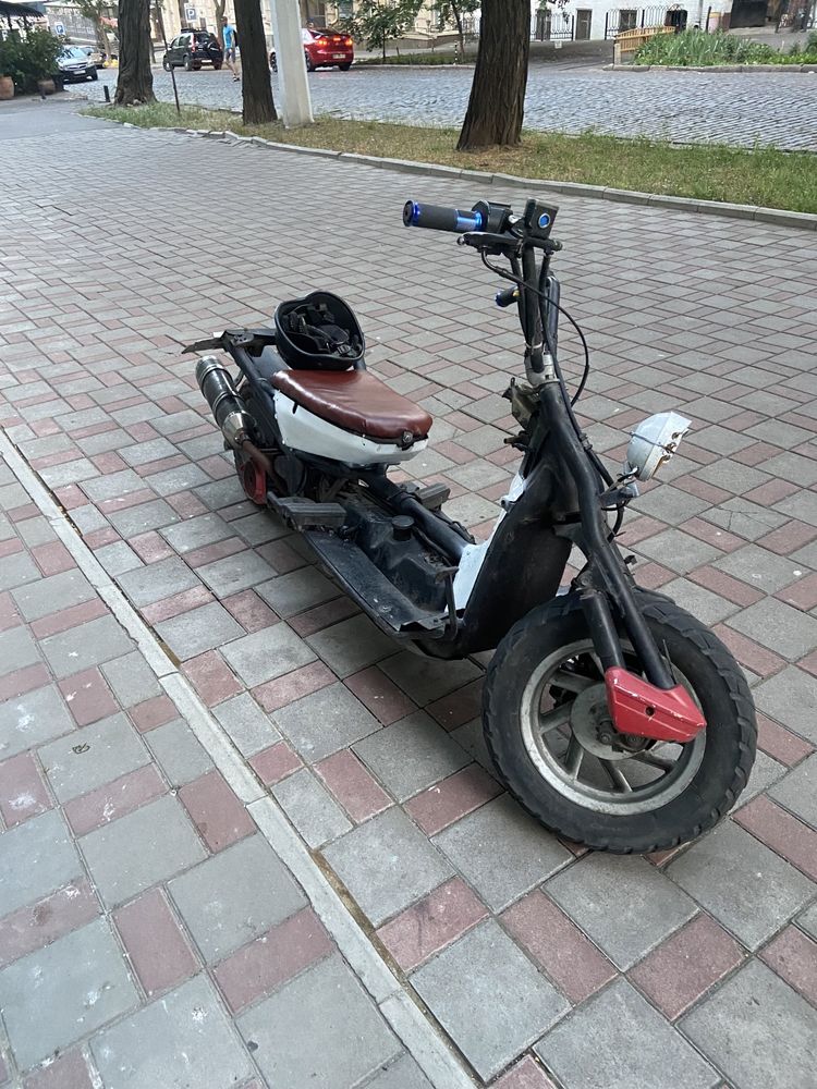 Скутер 150 кубов: Обмін - Мопеди / скутери Одеса на Olx