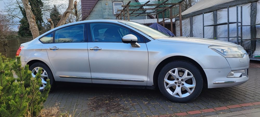 Citroen C5 jeden właściciel od nowości 2.0 benz Radom • OLX.pl