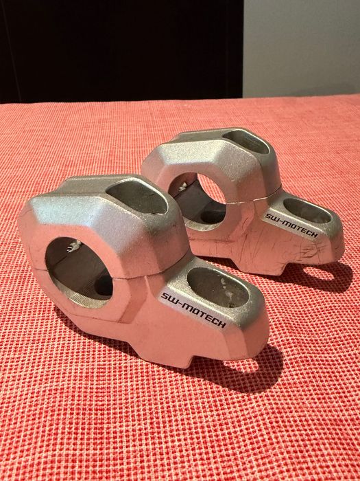 Risers SW-Motech para BMW S1000XR e F900R/XR Loures • OLX.pt