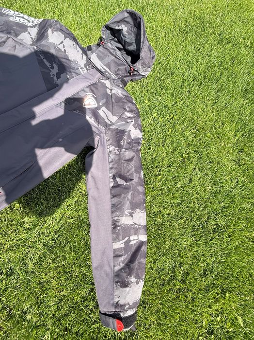 Kurtka i spodnie wędkarskie Fox Rage RS Triple Layer Sasinowo • OLX.pl