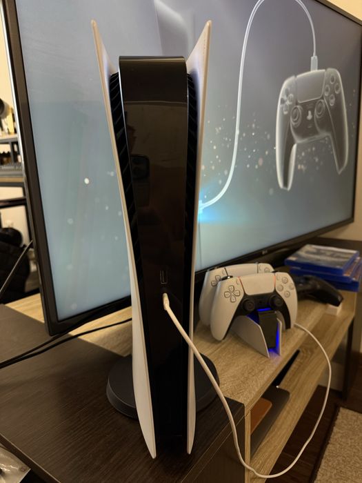 PlayStation 5 ps5: 13 300 грн. - Приставки Тернопіль на Olx