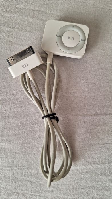IPod Radio Remote - acessório oficial para ouvir rádio no iPod classic ...