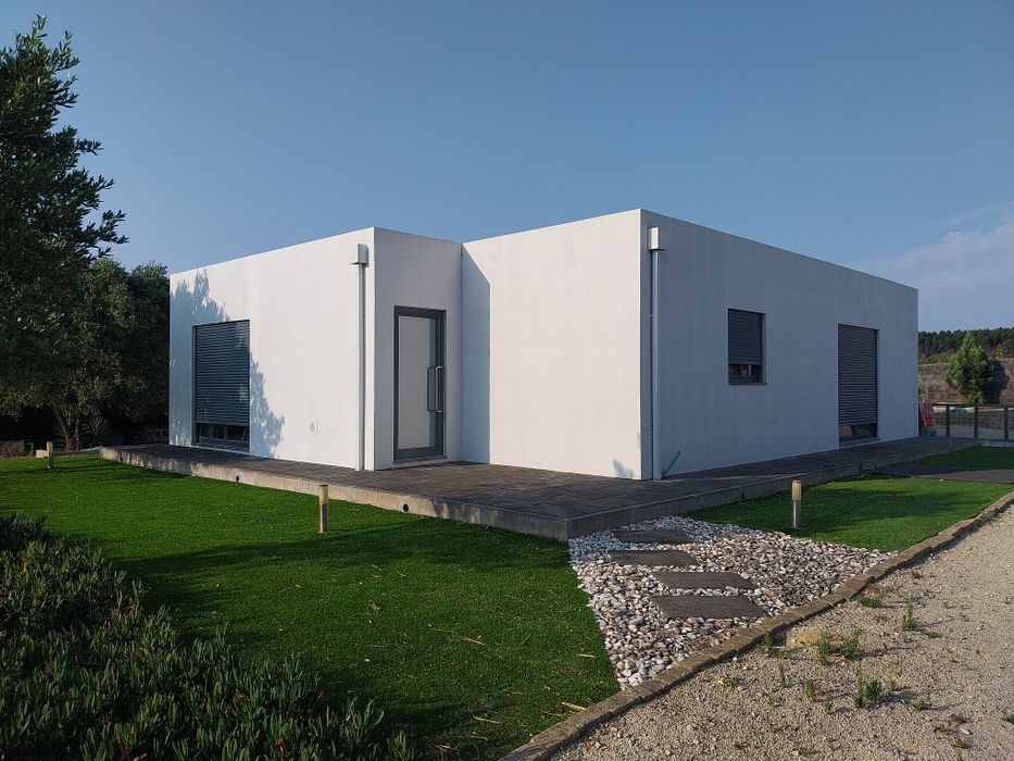 Casa Modular 78m² – 3 Módulos | Pronta a Habitar Encarnação • OLX.pt