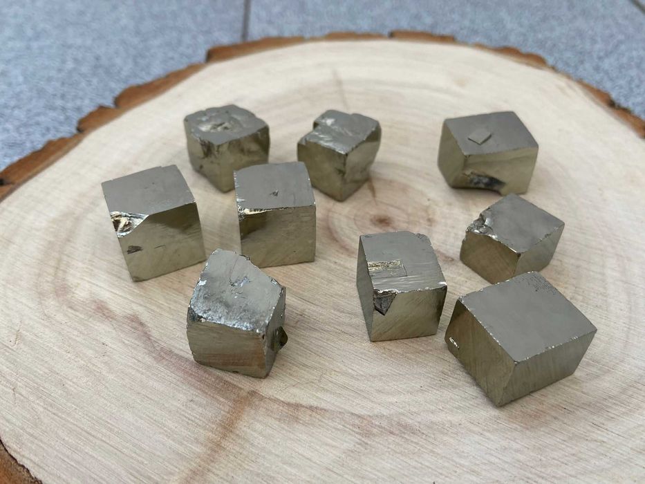 Pirite Cubo - Cristal para aumentar a Prosperidade Canidelo • OLX Portugal