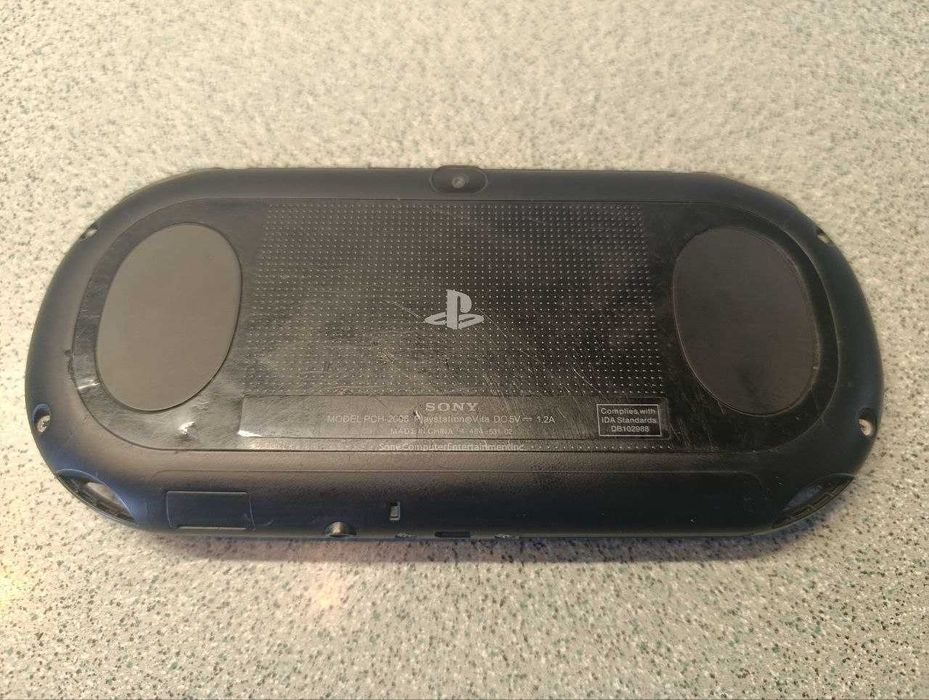 Приставка Sony PlayStation Vita: 3 500 грн. - Приставки Київ на Olx
