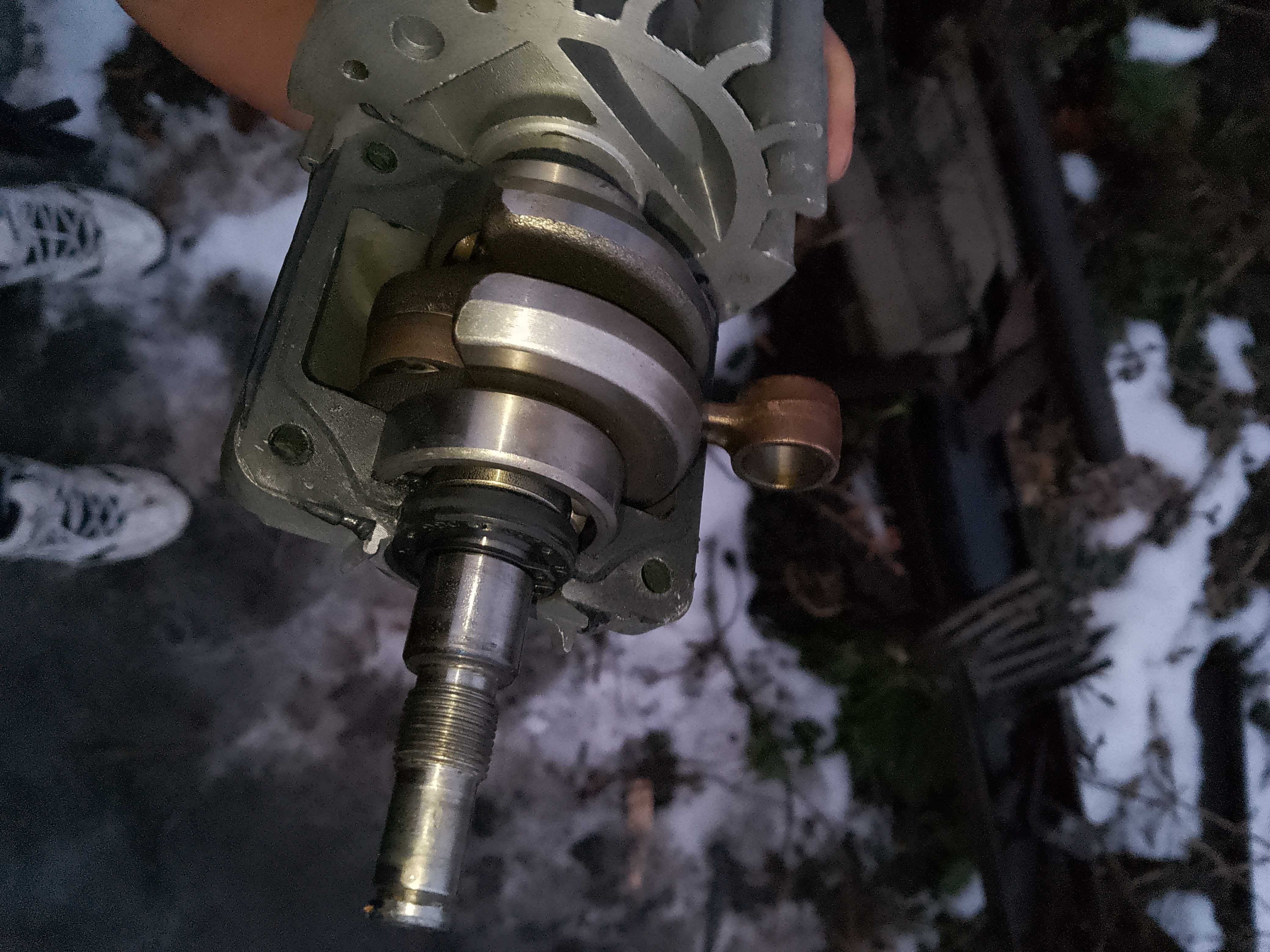 Двигуни бензопили STIHL штиль 230 250 двигатель карбюратор запчастини ...