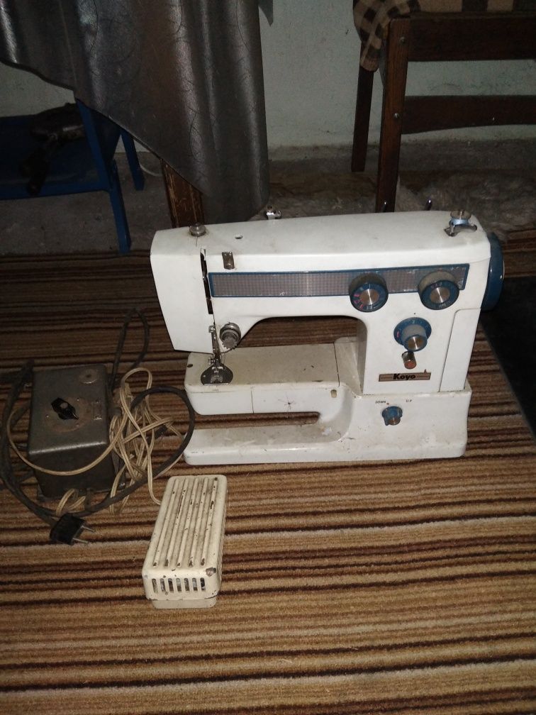 Продам швейную машинку: 1 300 грн. - Швейні машини та оверлоки Миколаїв ...