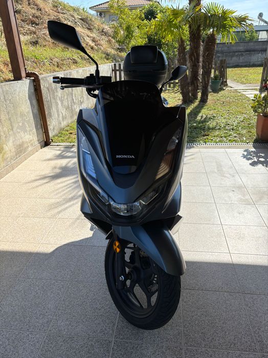 Honda PCX 125cc ano 2022 Alpendorada, Várzea E Torrão • OLX Portugal