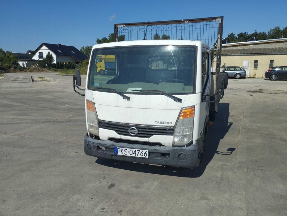 Nissan Cabstar 35.13 Głuchowo • OLX.pl