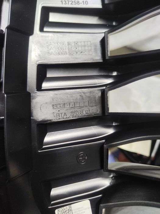 OE Grill Nerki Atrapa BMW 1 F40 M-Pakiet Shadowline czarne Kraków ...