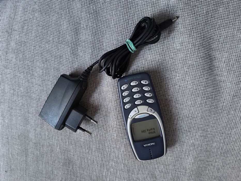 Nokia 3310 Polskie menu bez simlocka bateria + ładowarka Szerokie • OLX.pl