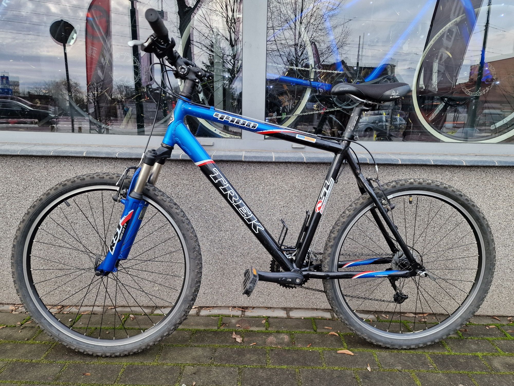 Trek 4400 deals excellent for sale
