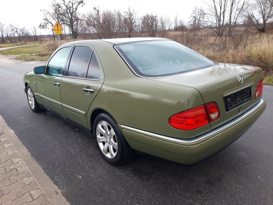 Mercedes E420 W210 rok1996 4.2 V8 bezwypadkowy z Niemiec!! Śmieszkowo ...