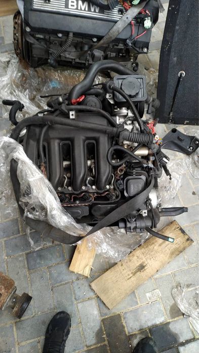 Двигун Мотор BMW E36 E38 E39 E46 E53 E60 E61 E65 E66 E70 E71 E90 E91: 500 $ - Двигуни у зборі ...