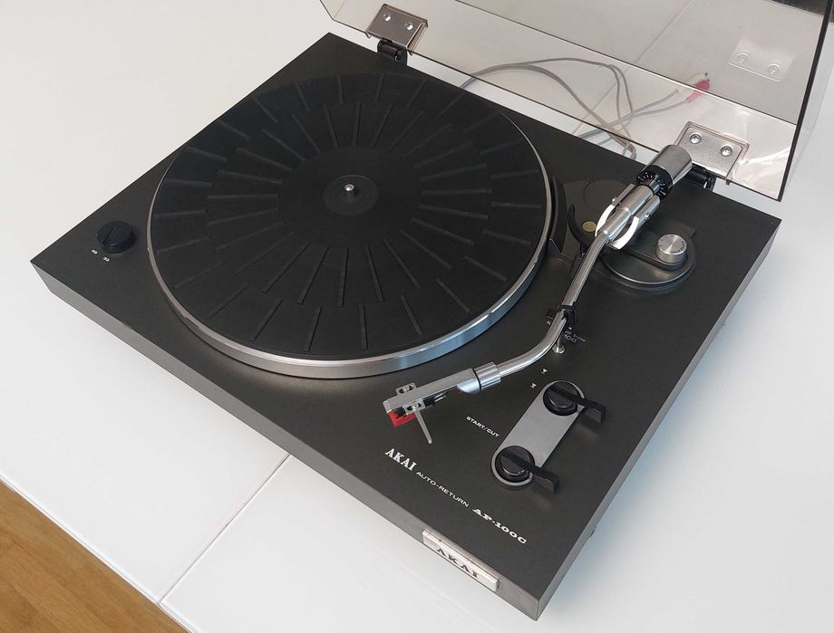 Проигрыватель винила Akai AP 100C: 8 500 грн. - Cd / md / вінілові ...