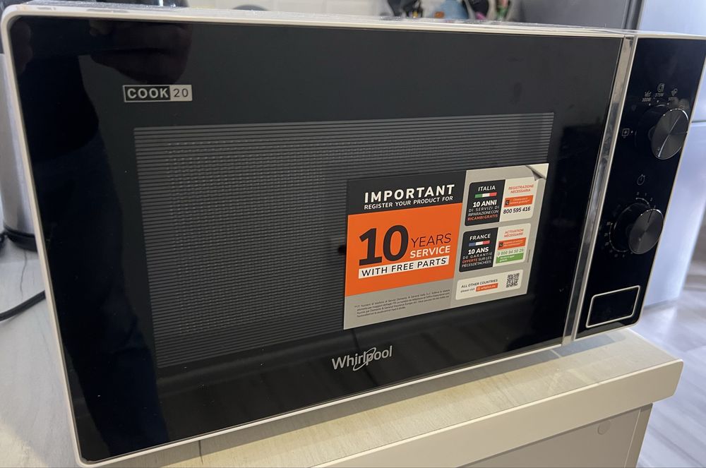 Мікрохвильва піч Whirlpool Cook 20: 2 300 грн. - Мікрохвильові печі ...