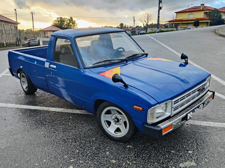 Toyota Hilux ln40 Fafe • OLX.pt