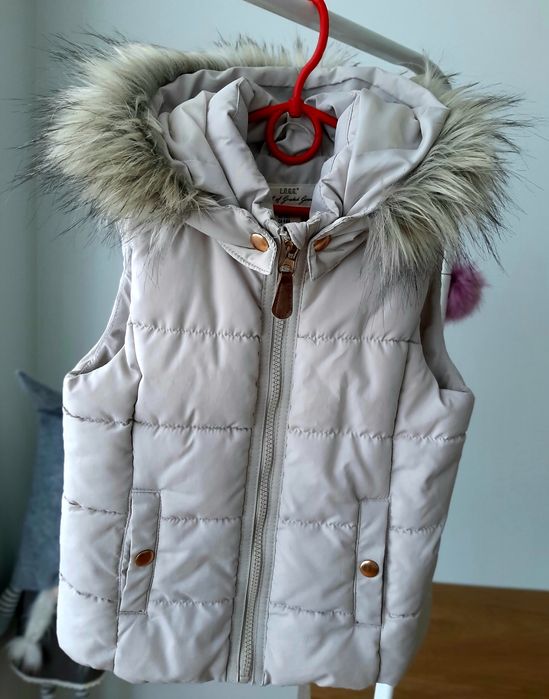 Безрукавка H&M 110-116: 400 грн. - Одяг для дівчаток Луцьк на Olx