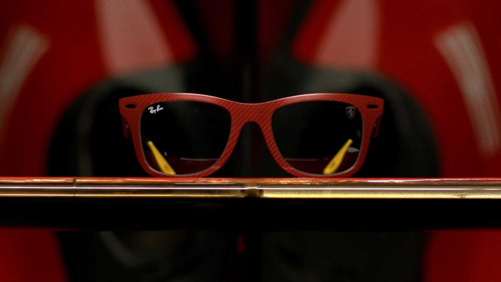 Солнцезащитные очки Ray-Ban WAYFARER HYPERCARBON 499P FERRARI: 20 000 ...