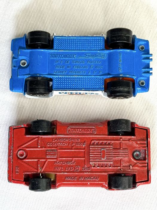 Вінтажні моделі Matchbox Superfast: De Tomaso Pantera (1975) та ...