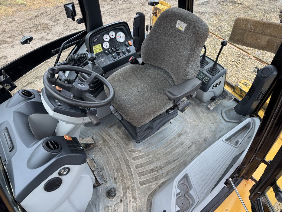 Cat 428E caterpillar 428 432 koparko ładowarka Wręczyca Wielka • OLX.pl