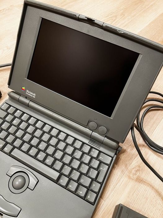 Apple Macintosh PowerBook 100 + stacja dyskietek Bydgoszcz • OLX.pl