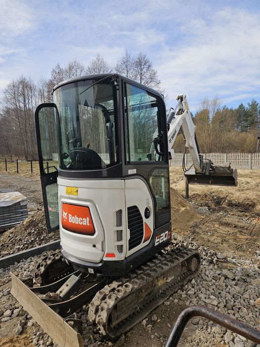 Minikoparka Bobcat E20 220mth Poczesna • OLX.pl
