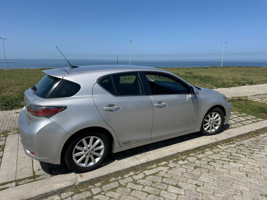 Lexus CT 200H - Executive Gondomar • OLX Portugal