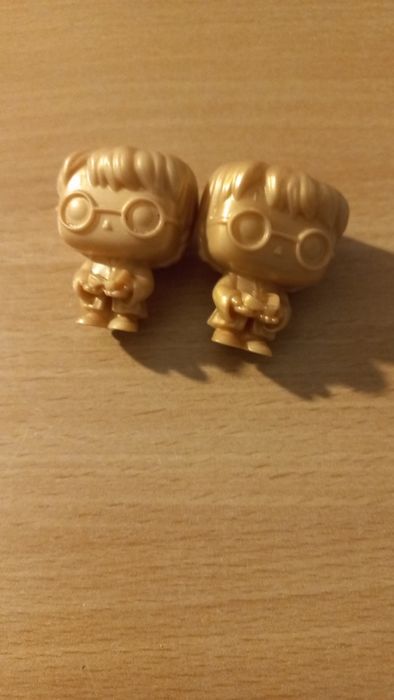 Harry Pottery Złotye Kolekcjonerski VT401 oraz funko wbei funko – Lim ...