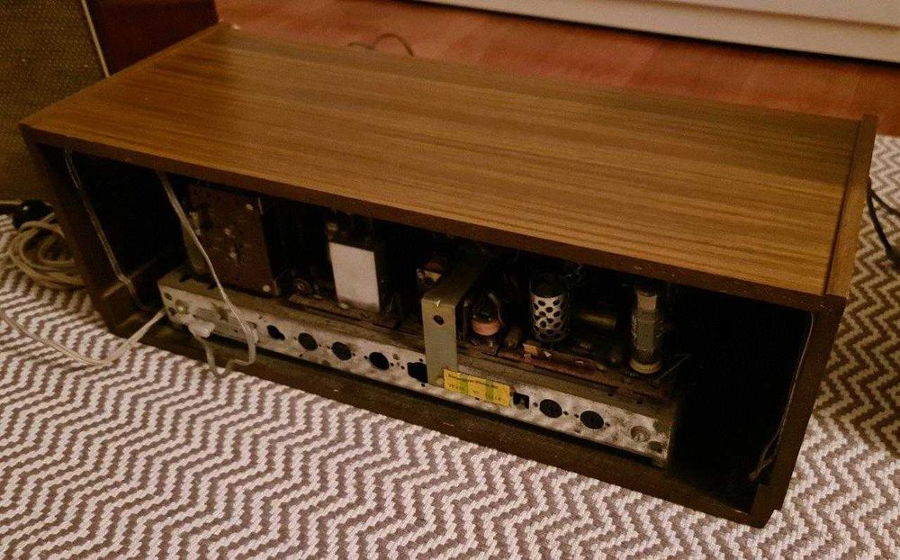 Radio Antigo Vintage KORTING Stereo 400 com 2 colunas Olivais • OLX.pt