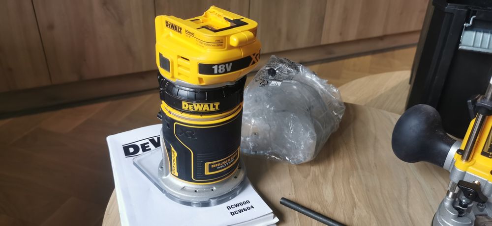 Frezarka dewalt dcw604 zestaw Tarnów • OLX.pl
