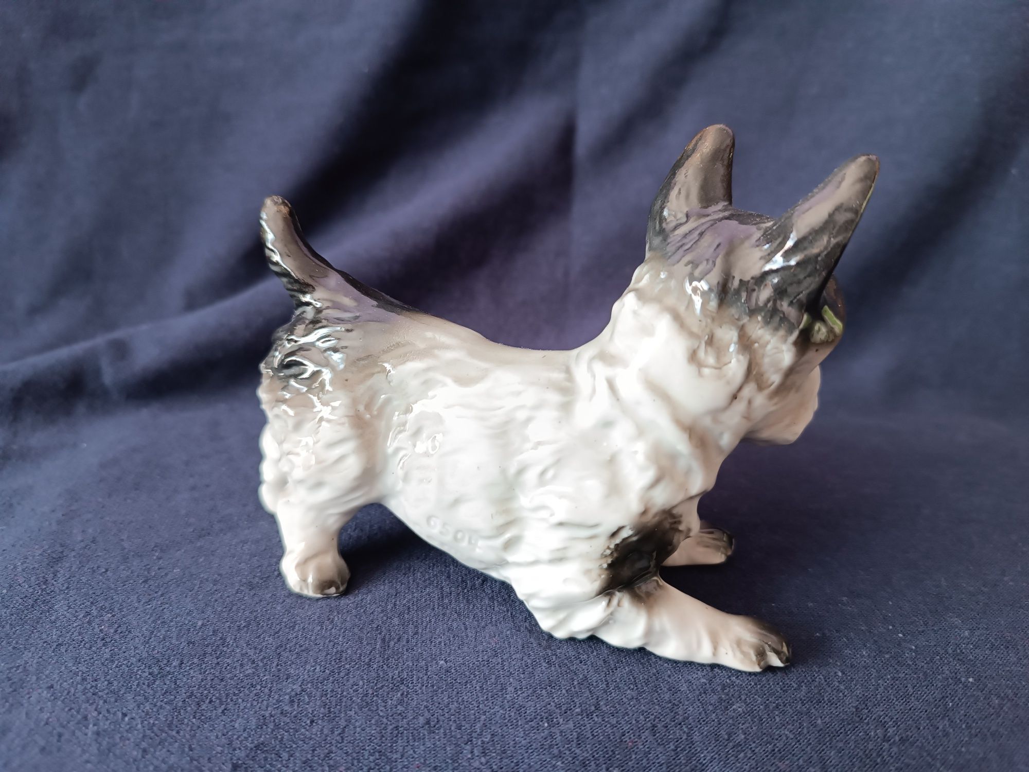 Porcelana figurka psa Terrier Łódź Bałuty • OLX.pl Porcelana figurka psa Terrier Łódź Bałuty • OLX.pl