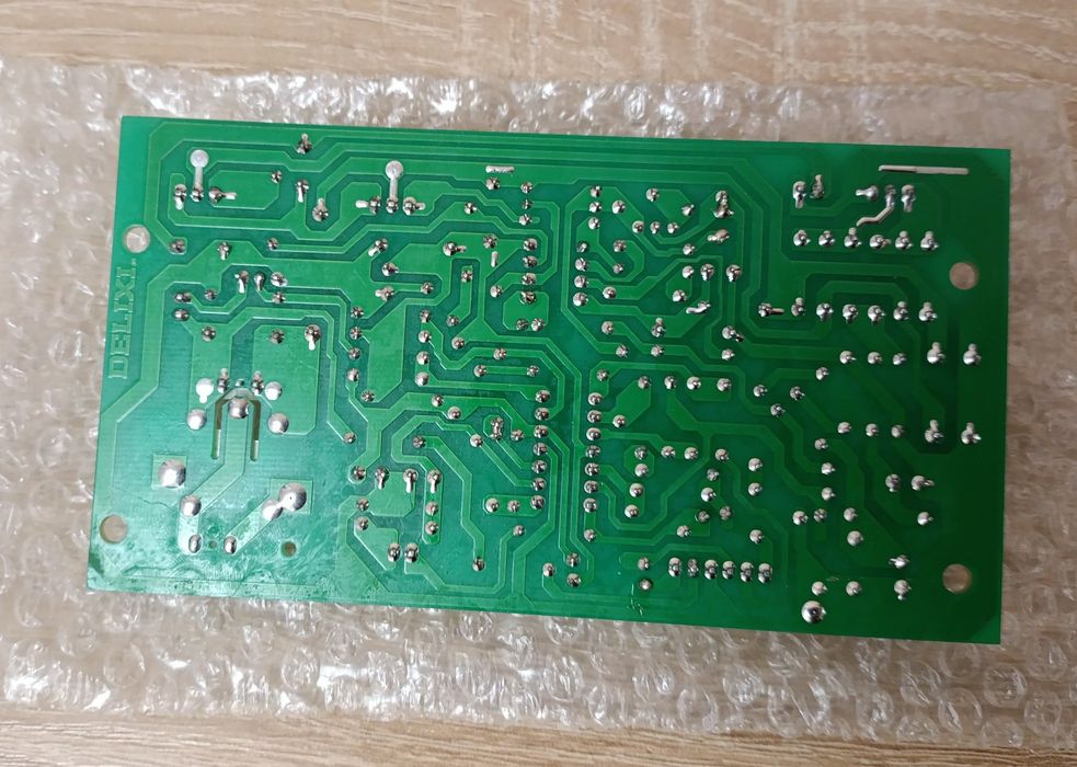 Плата стабілізатора ЕЛІМ Пн-7-12: 850 грн. - Перетворювачі напруги ...