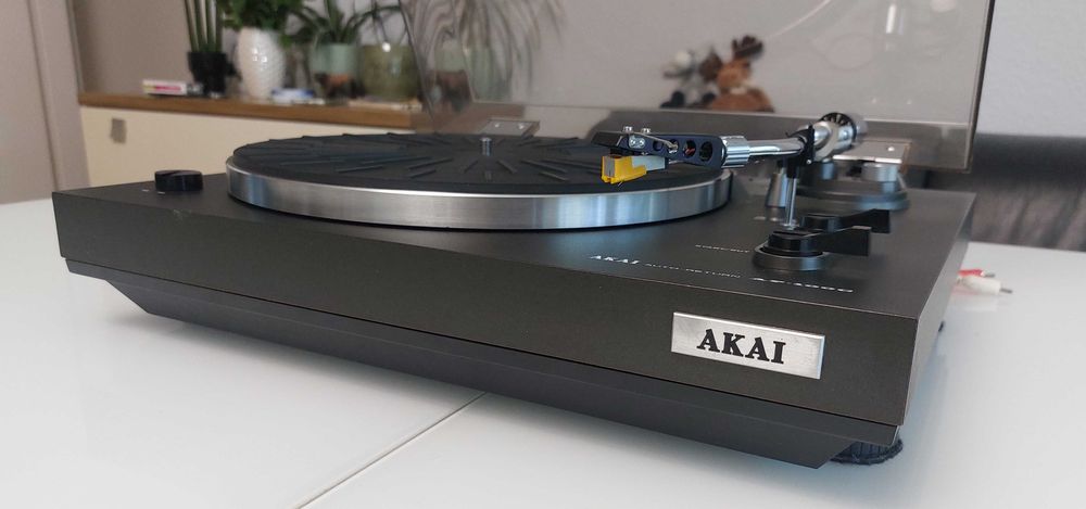 Проигрыватель винила Akai AP 100C: 8 500 грн. - Cd / md / вінілові ...