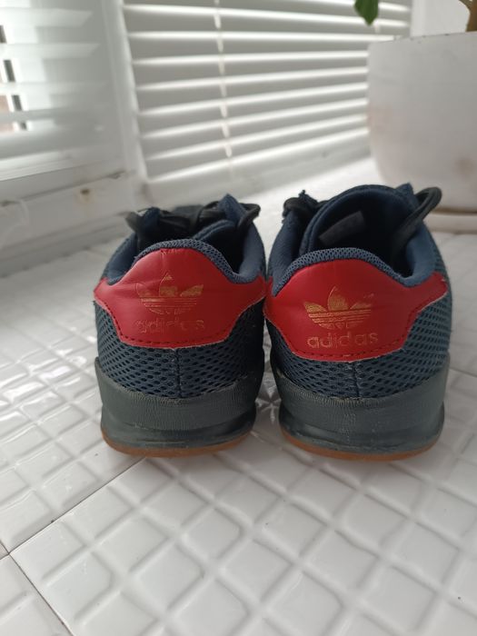 Кросівки Adidas La Trainer Vintage: 250 грн. - Кроссовки для города ...