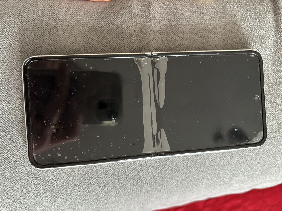 Telefon Samsung flip 3 5G 128GB Zabrze • OLX.pl