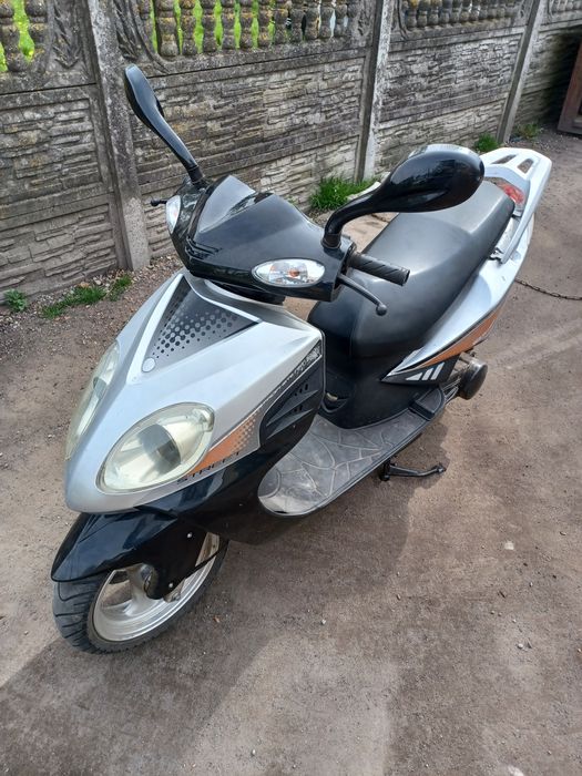 Skuter Rex 125. Niski przebieg Kłęby • OLX.pl