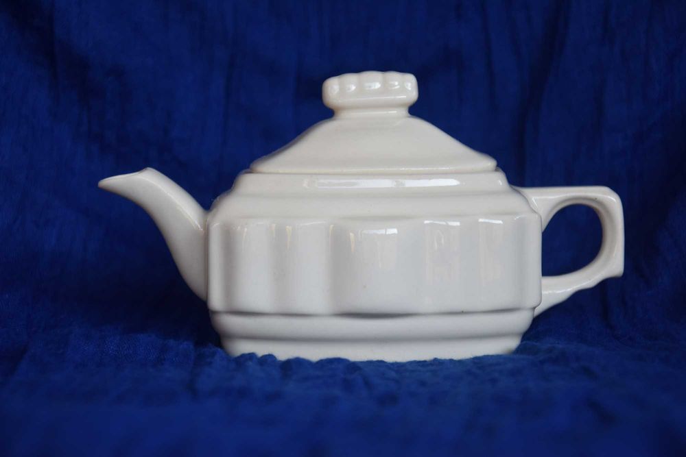 Czajniczek Mirostowice lata 60te stary polski wyrób Kutno • OLX.pl