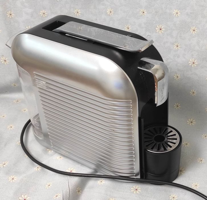 Кавомашина капсульна+кава капсули: 1 400 грн. - Господарський інвентар ...