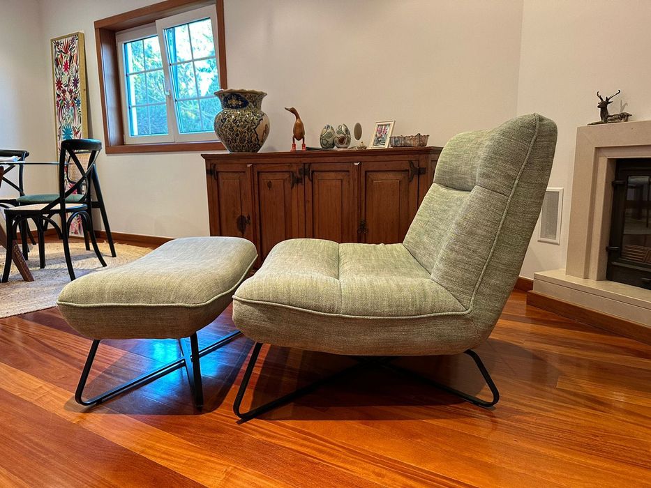 Poltrona + Apoio de pés em Linho La Redoute Carcavelos E Parede • OLX ...