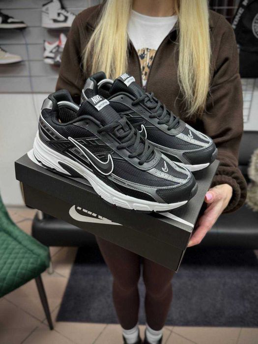 Термо кросівки Nike Initiator: 2 350 грн. - Кросівки для міста Київ на Olx