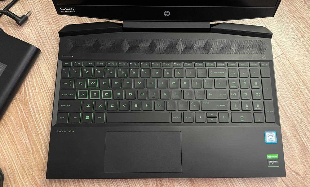 HP Pavilion Gaming 15 | i7-9750H | GTX 1660 Ti Max-Q | 32GB RAM ...