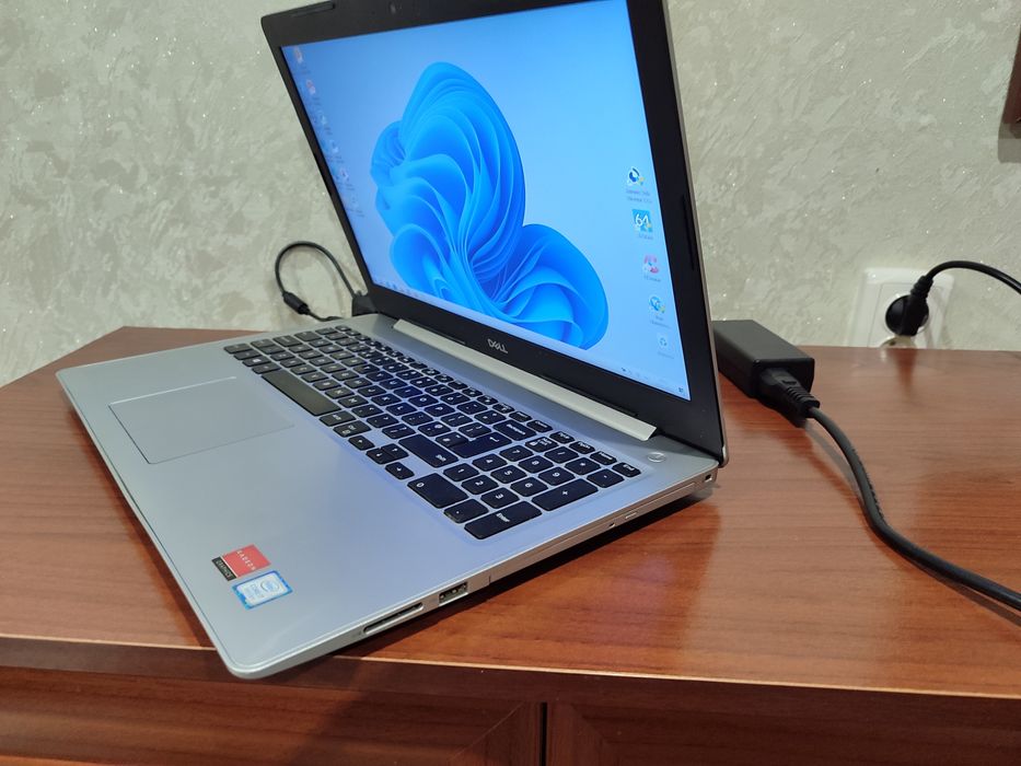 Dell inspire p75f . Продам топовий ноутбук. Дуже гарні характеристики ...