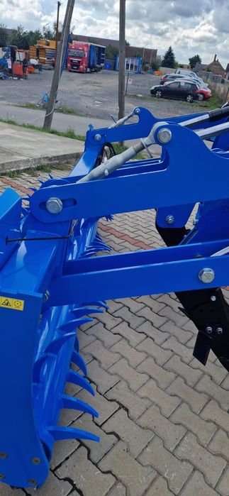 Pług dłutowy Namyslo Puma 300 nie maschio atilla Głogówek • OLX.pl