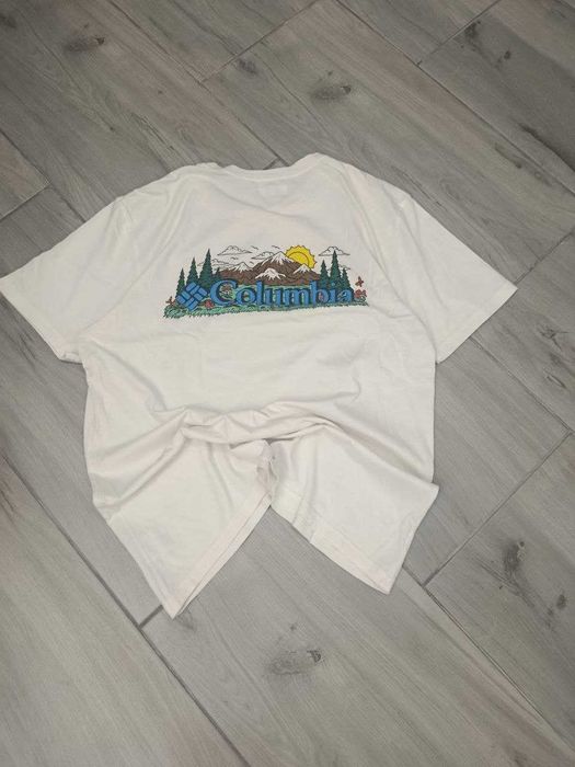 Футболка Columbia Graphic Tee: 500 грн. - Футболки Пирятин на Olx